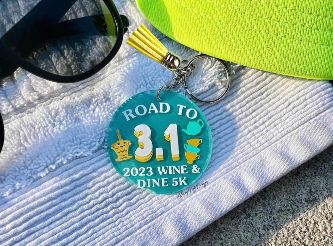 Road to 2023 Wine & Dine 5K Acrylic Keychain Runner Training Gift ...