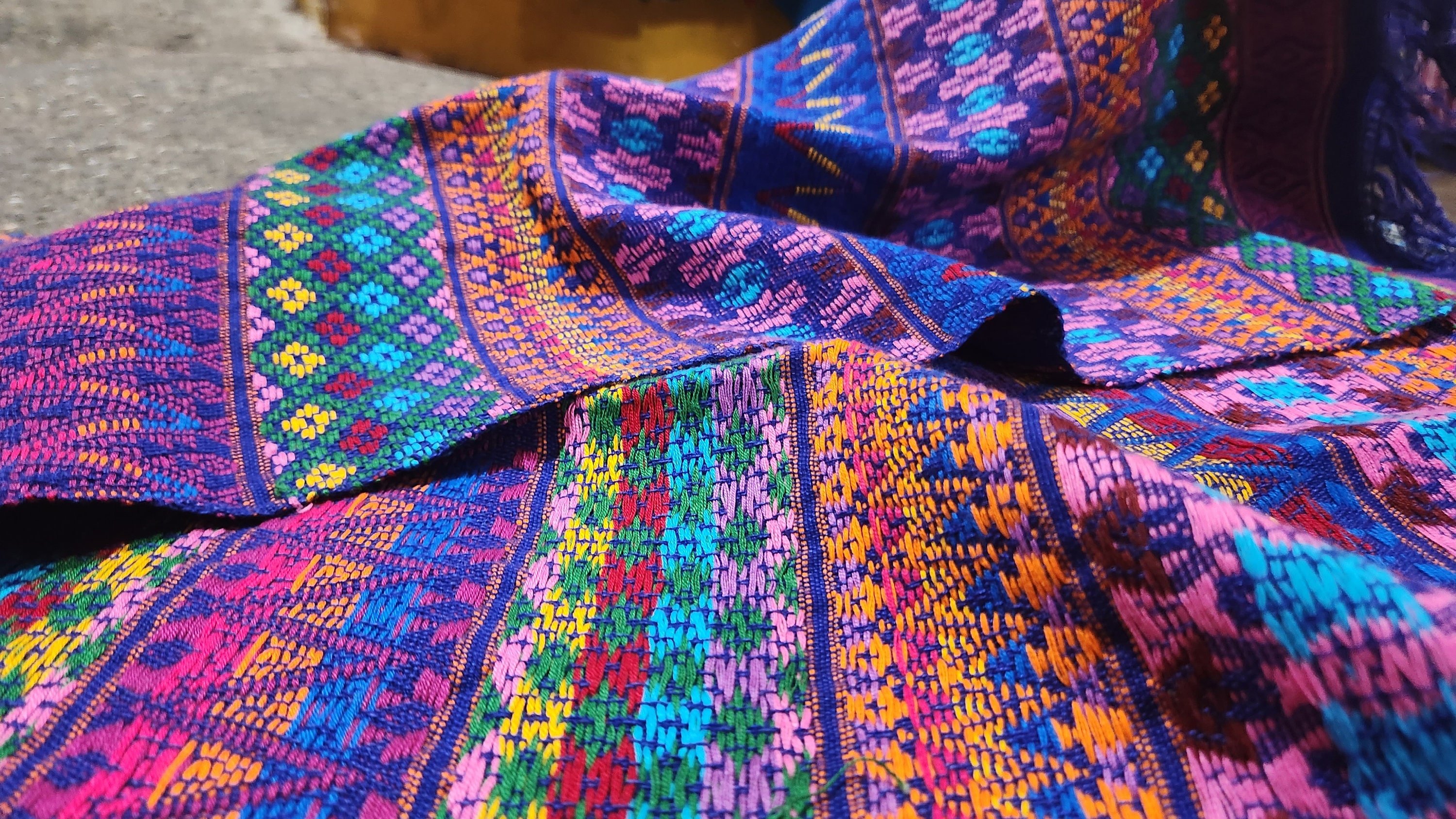 Beautiful Handcrafted Guatemalan Table Runner Dining Room Decor Amazing ...
