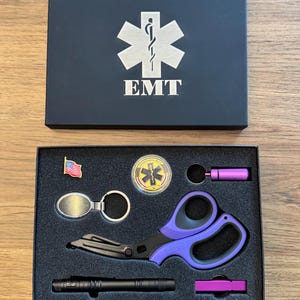 Engravable EMT Gift Box: Trauma Scissors, Pen Light & More - Etsy