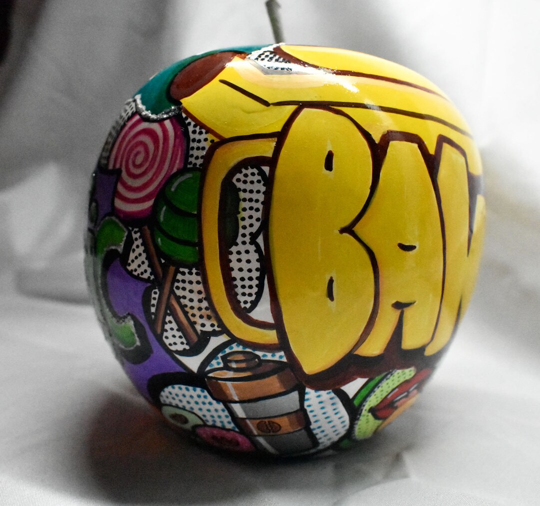 Pop Art Comic Style Apple Decorative Object Modern, Cool Design Motifs ...