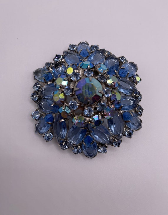 vintage rhinestone dome brooch - Gem