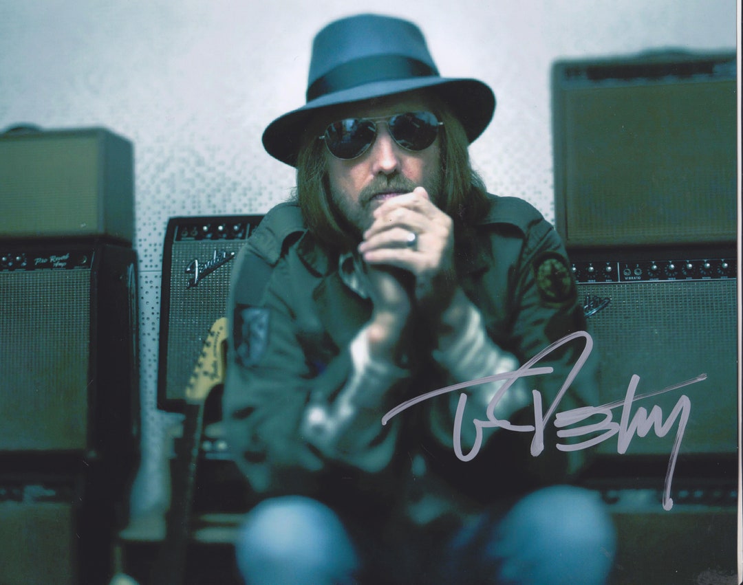 Signed TOM PETTY Autographed Poto W/ COA & the Heartbreakers - Etsy