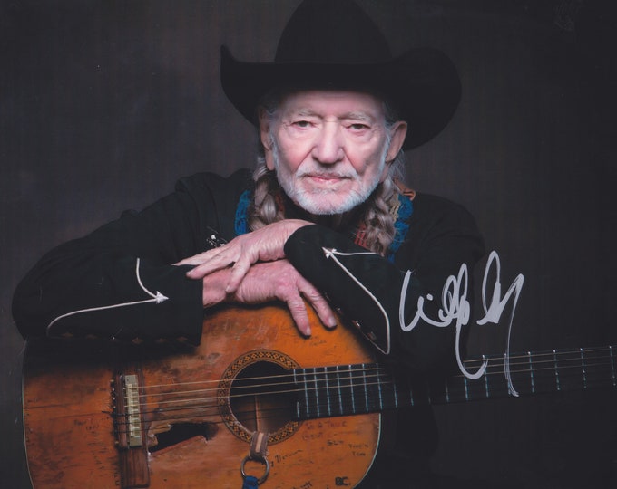 Autographed WILLIE NELSON Signed Photo With COA Country Outlaw - Etsy