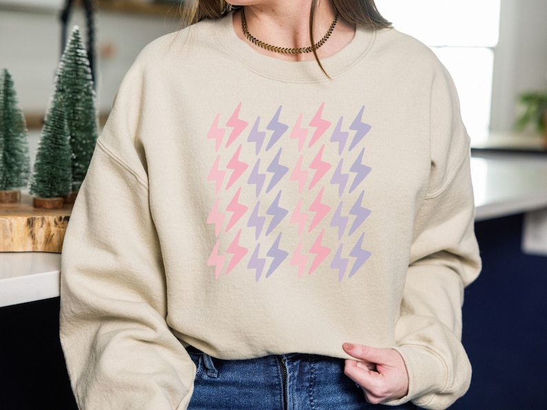 Lightning Bolt Pattern Sweatshirt, Trendy Sweatshirt, Lightning Sweater ...