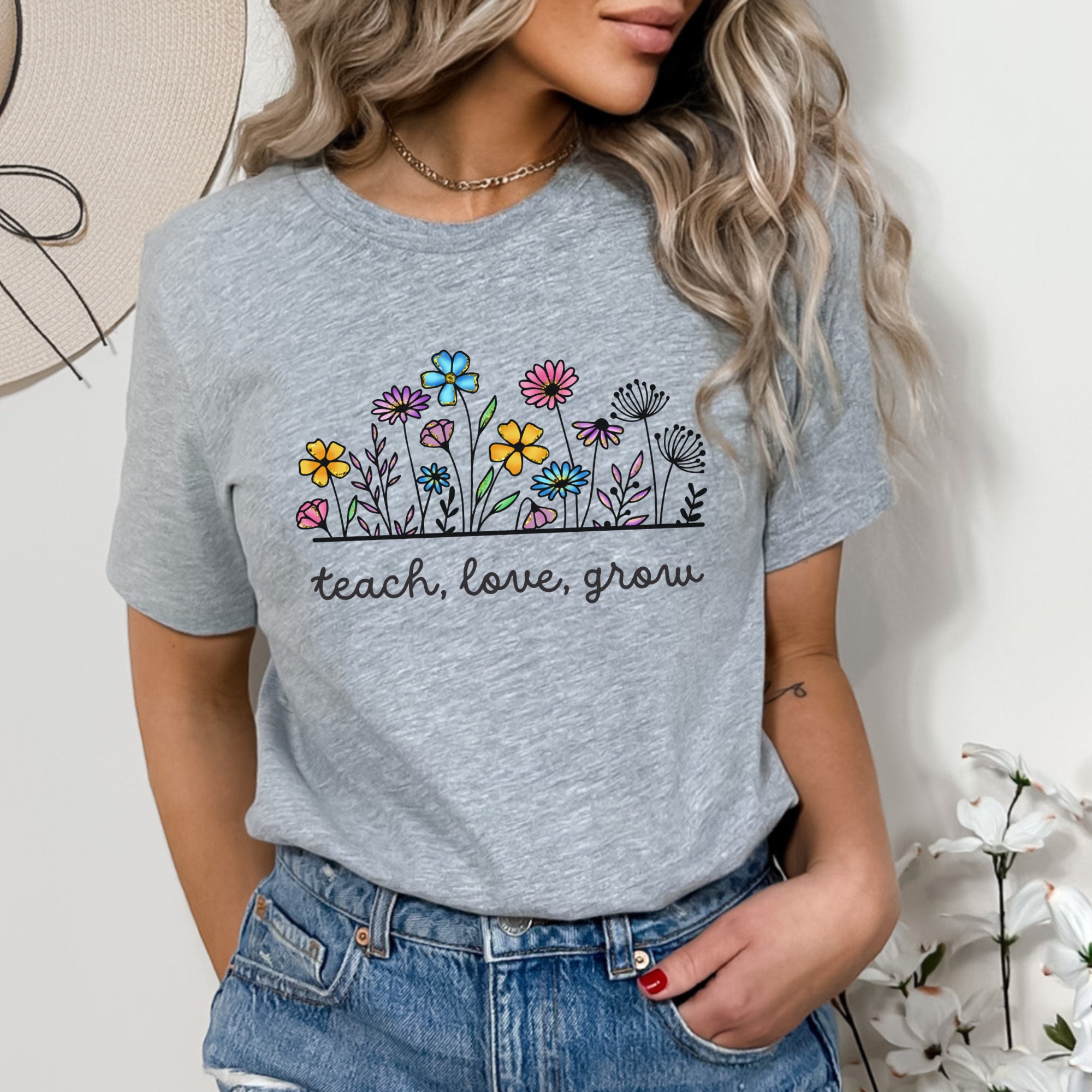 Teacher Wildflower T-shirt Elementary School Teacher Shirt - Etsy