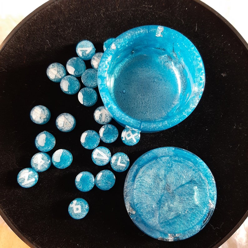 Blue Frozen Ice Mini Elder Futhark Rune Set Divination Norse Resin ...