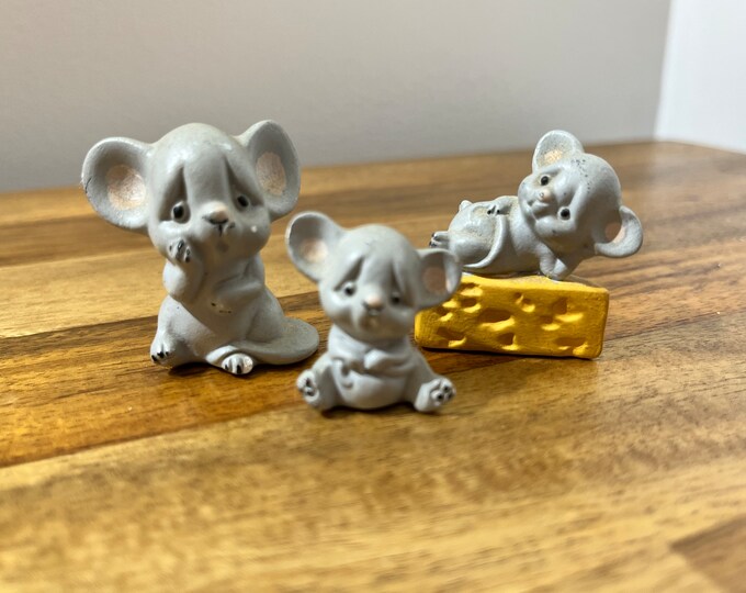 Vintage Ceramic Family of Mice Mini Figures - Etsy