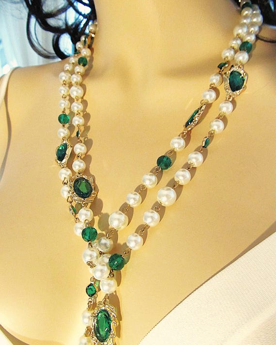 Faux Emerald Gemstones & Faux Pearls Long Rope Neckla… - Gem