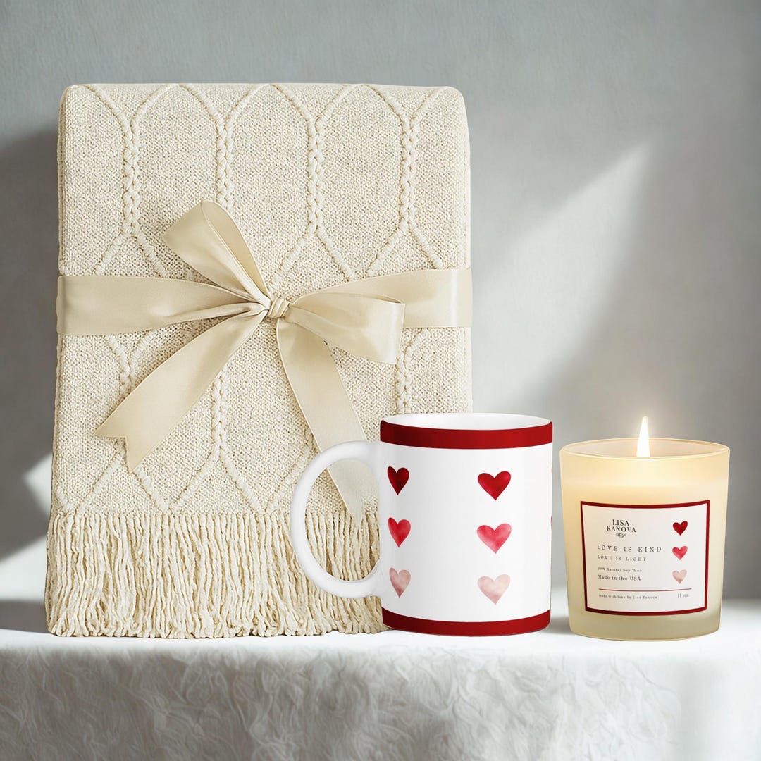 Valentine's Day Luxury Gift Set | 11oz Candle With Mug & Blanket Gift ...