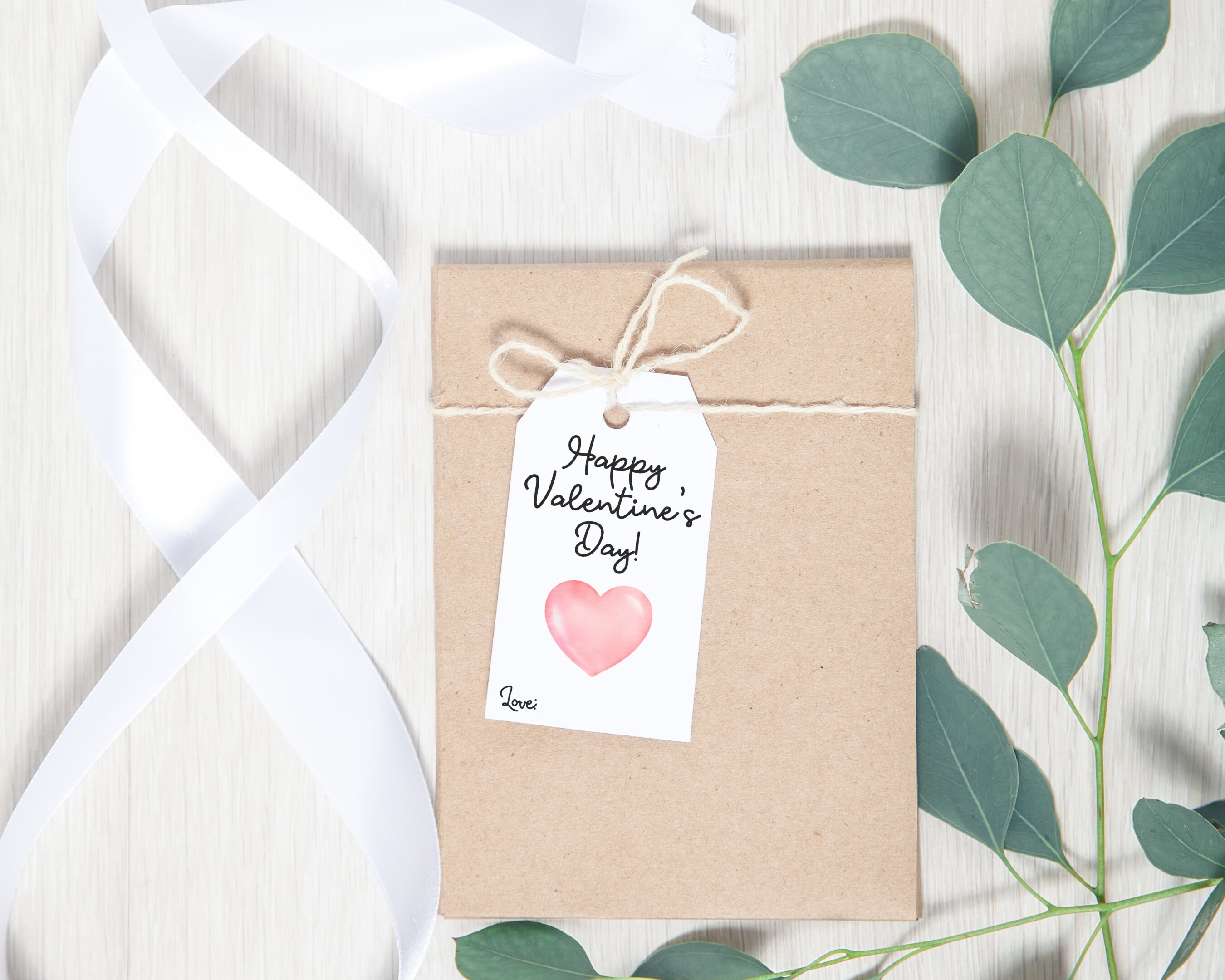 Printable Cute Valentine's Day Gift Tags, Watercolor Pink and Red ...