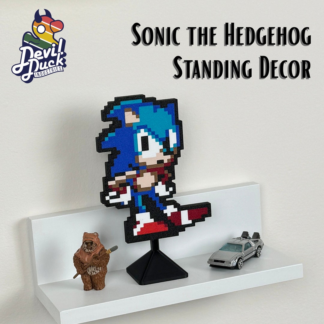 Sonic the Hedgehog Standing Decoration | Retro Gaming Sonic Tails ...