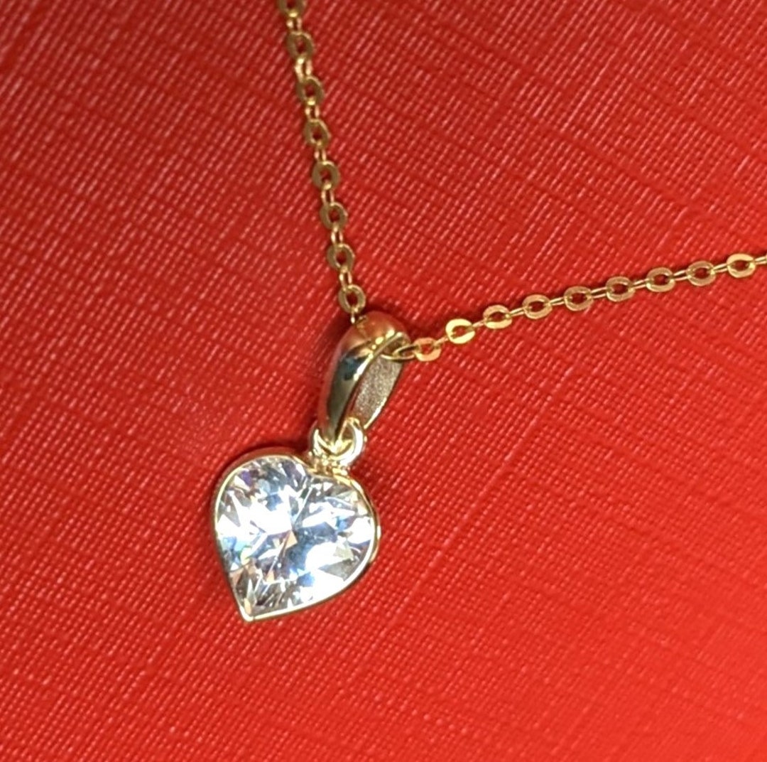 Heart Pendant & Gold Chain, Genuine 333 Yellow Gold, Brilliant-cut ...