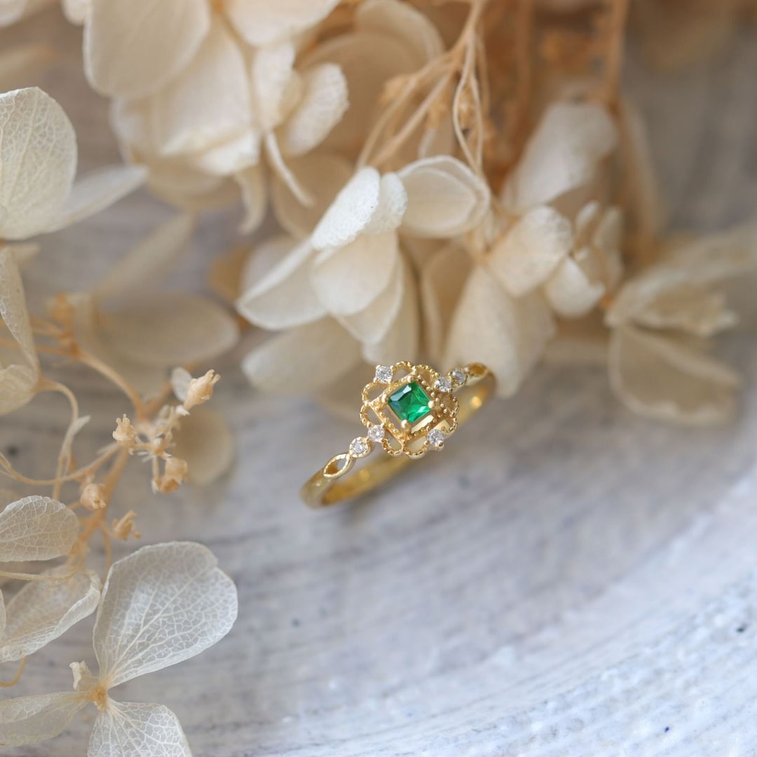 Dainty Emerald Green Gemstone Ring, 14k Gold Vermeil Ring, Vintage Gold ...