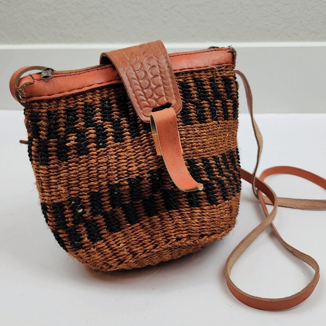 Handcrafted Woven Straw and Leather Crossbody Bag With Adjustable Strap ...