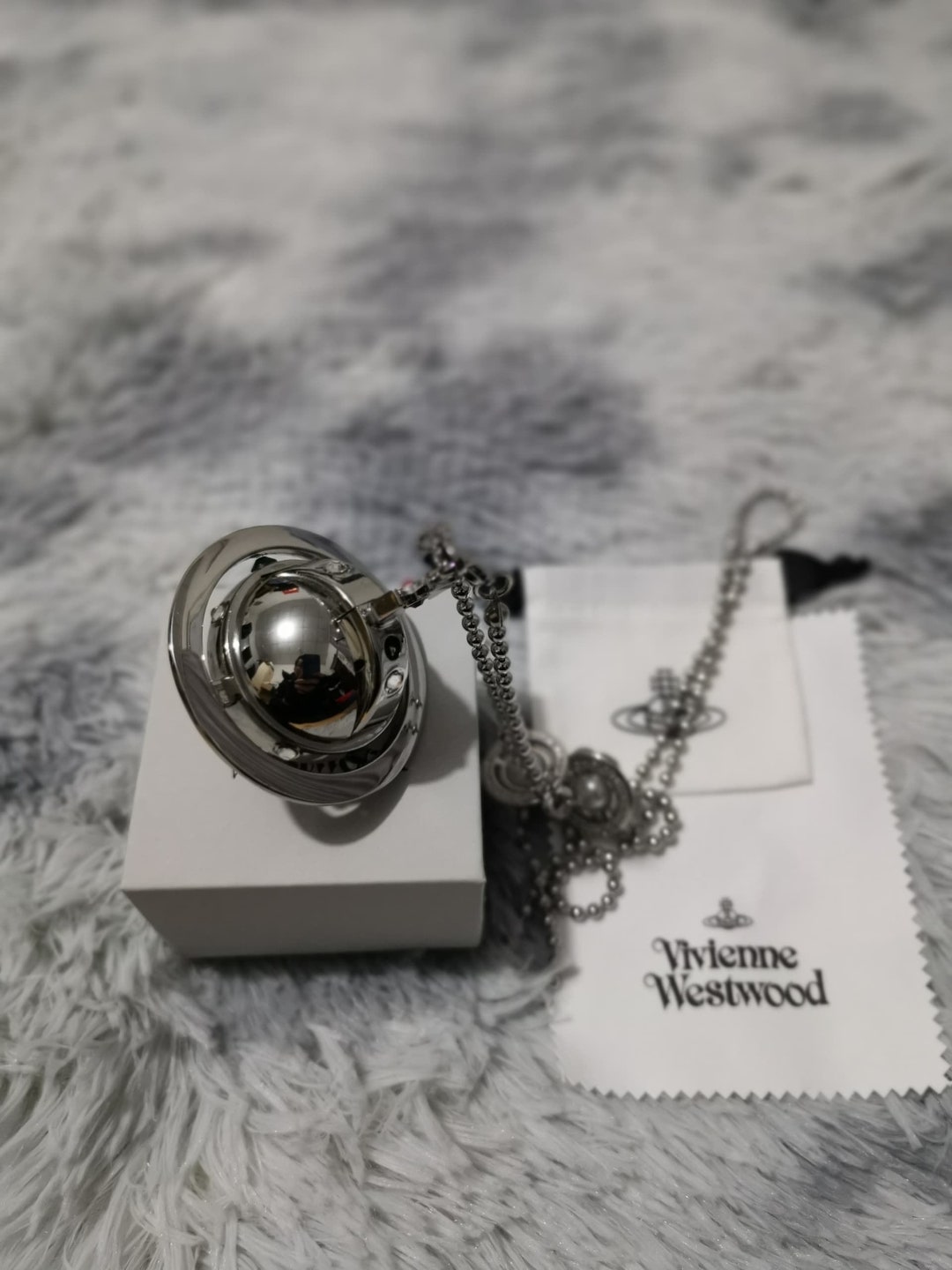 New Nana Vivienne Westwood,saturn Silver Orb Lighter Necklace , Gift ...