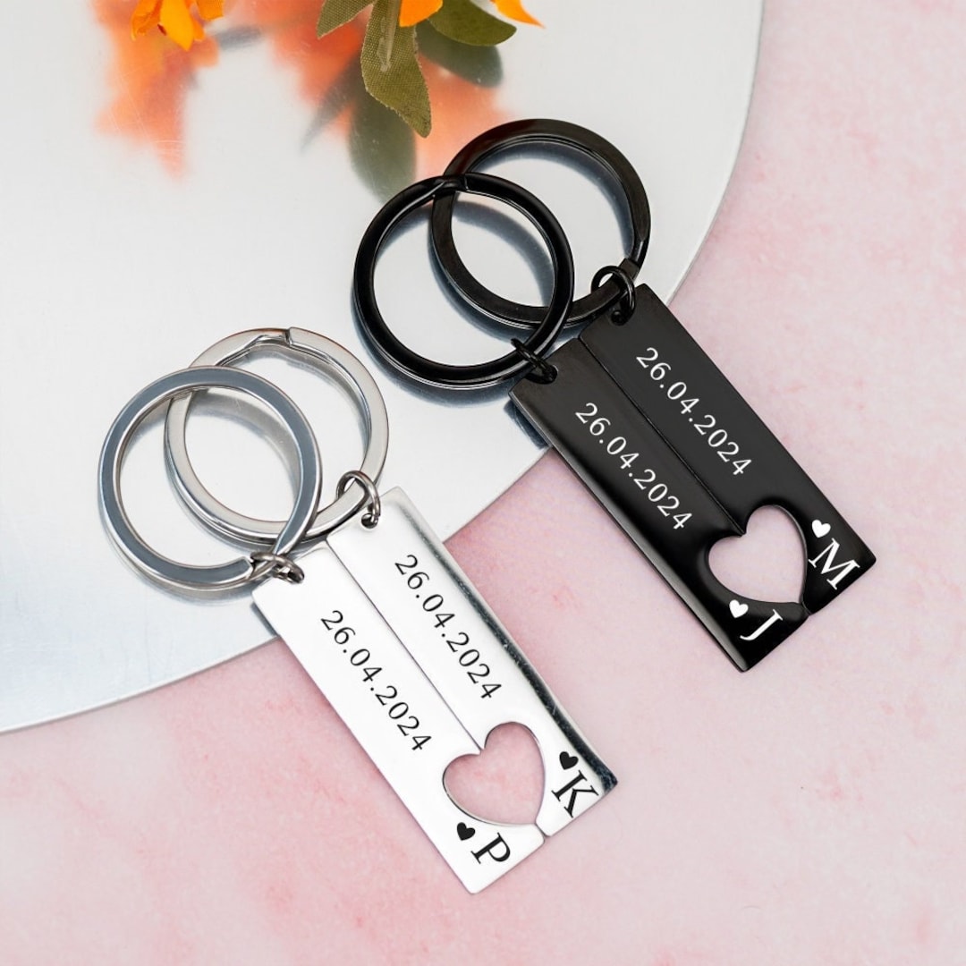 Custom Couple Keychain Set Heart,engraved Date Keychain,matching ...