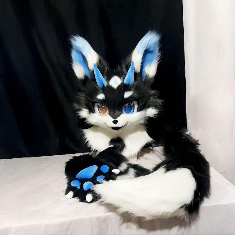 Furry Blue Head - Etsy