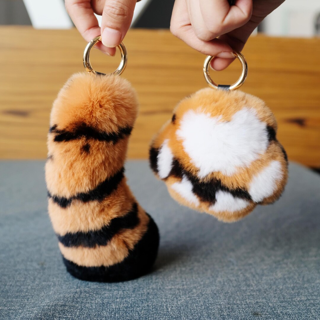 Furry Tail Keychain: Faux Fur Bag Charm, Cosplay Accessory - Etsy