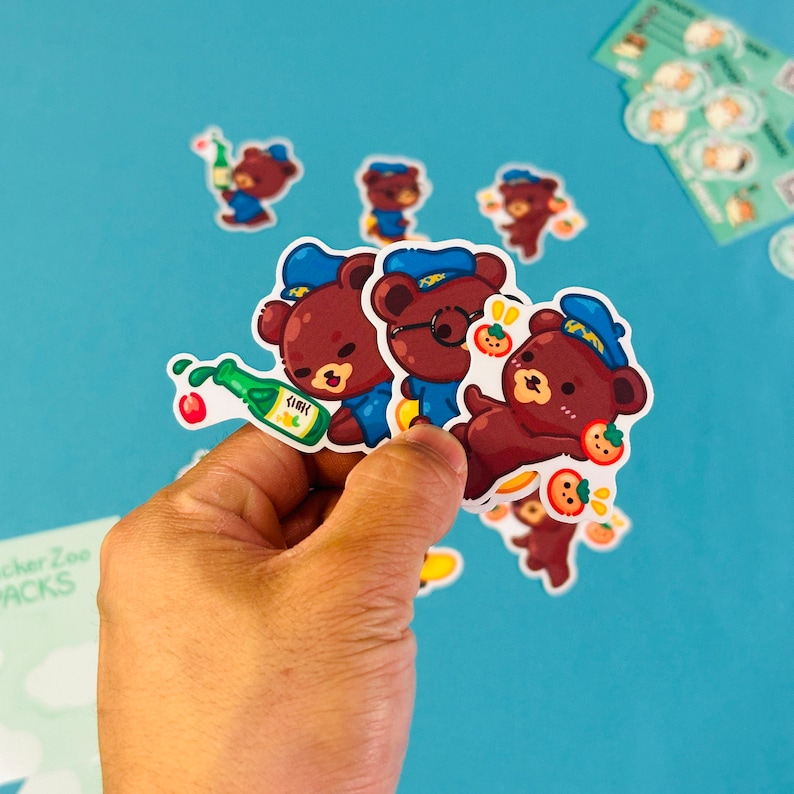 CUTE HIGHLANDER BEAR Vinyl Stickers Based on Ucriverside Scotty ...