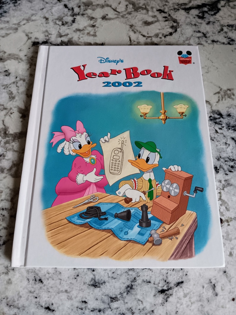 Children's Books - Disney's Yearbook 2002 - Collectible Children's ...