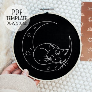 Moon Cat Embroidery Pattern Download, Crescent Moon Needlepoint Pattern ...