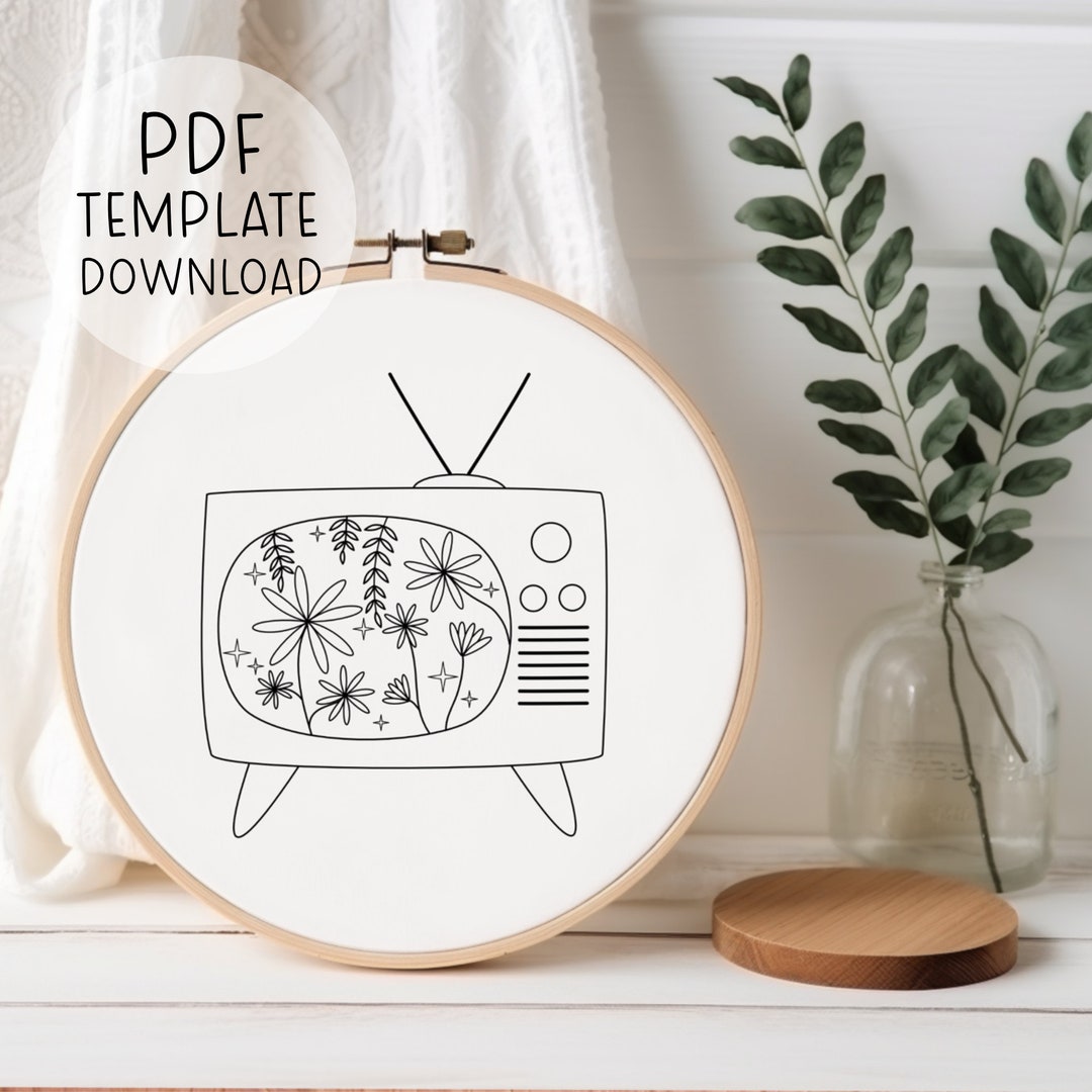 Retro TV Embroidery Hoop Pattern Beginner Floral Television Embroidery ...