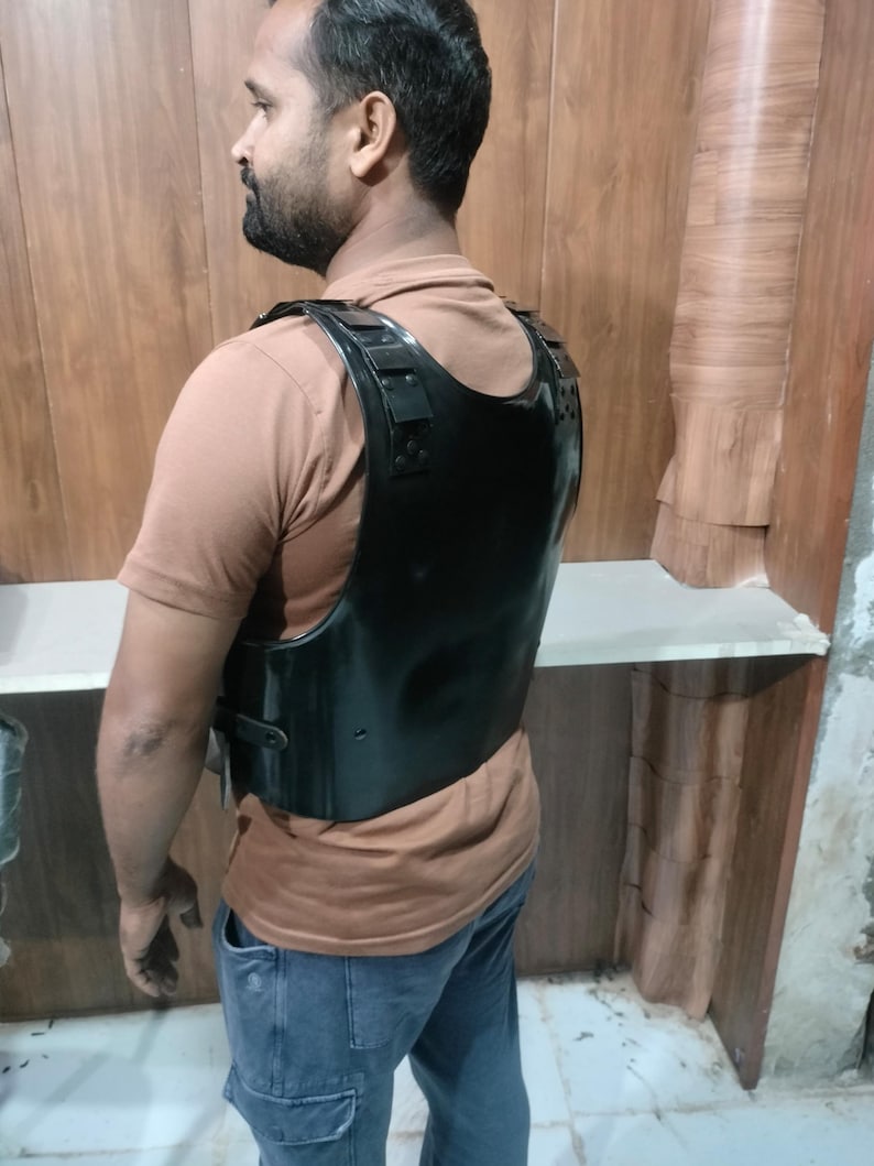 English Civil War Armour | 17th Century Cavalry Harquebusier Armour ...