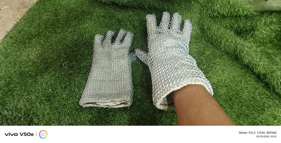 Medieval Viking Chainmail Mittens – 6mm Butted Zinc Plated Steel, LARP ...