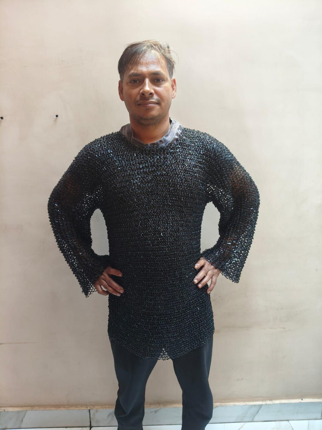 Riveted Chainmail Hauberk in 9mm Pattern, Perfect for LARP, SCA Combat ...