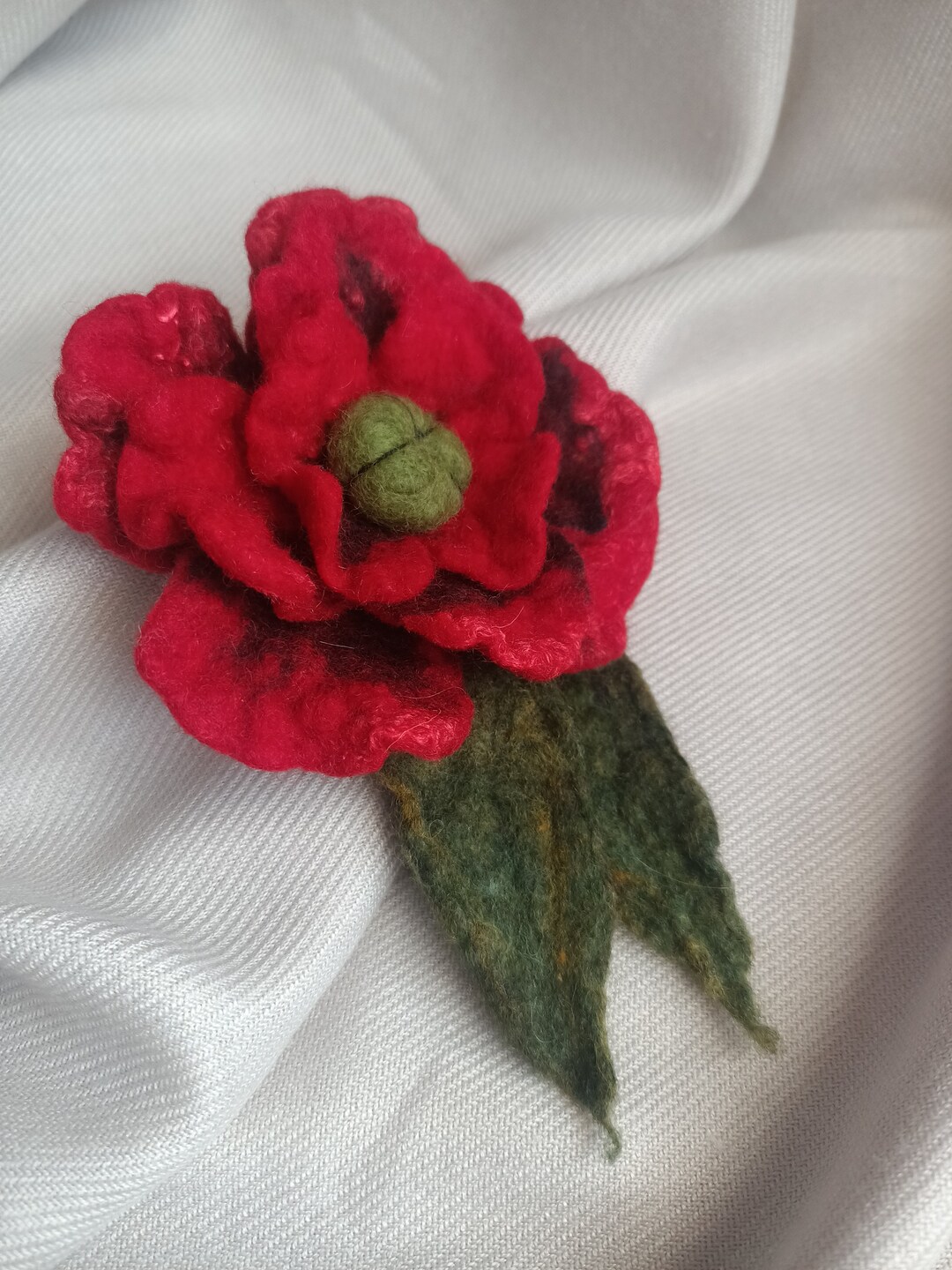 Red Felt Wool Flower Lapel Pin, Special Day Brooch for Women - Etsy