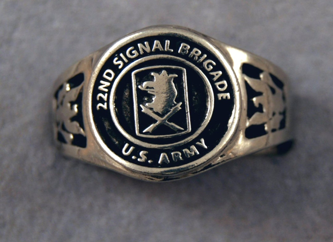 22nd Signal Brigade Insignia Ring Signal Service Ring Voice of Courage ...