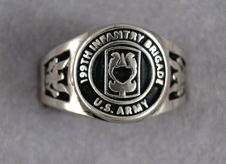199th Infantry Brigade Insignia Ring the Redcatchers Signet Unit Ring ...
