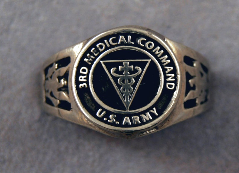 3rd Medical Command Insignia Ring US Army Desert Medics Signet Unit ...