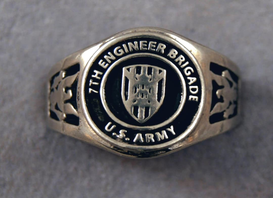 7th Engineer Brigade Insignia Ring US Army Corps of Engineers Unit ...
