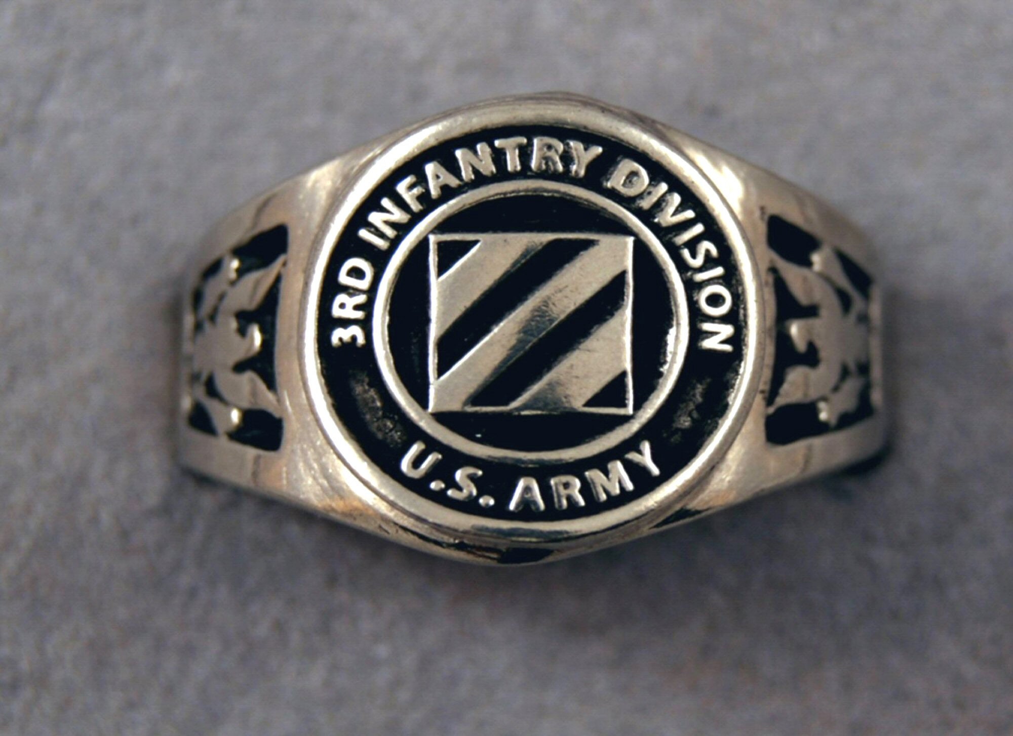 3rd Infantry Division Ring 3rd ID Service Ring Military Signet Unit ...