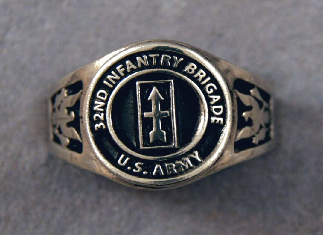 32nd Infantry Brigade Insignia Ring Infantry Wisconsin National Guard ...