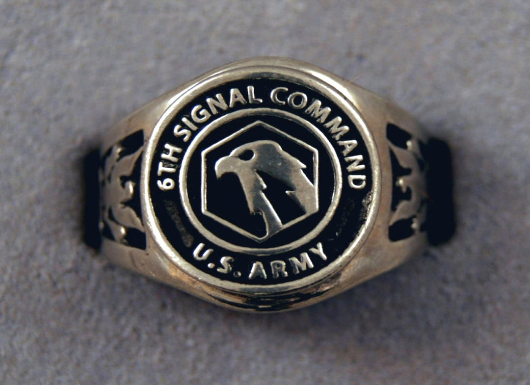 6th Signal Command Insignia Ring US Army Signal Corp Ring Voice of the ...