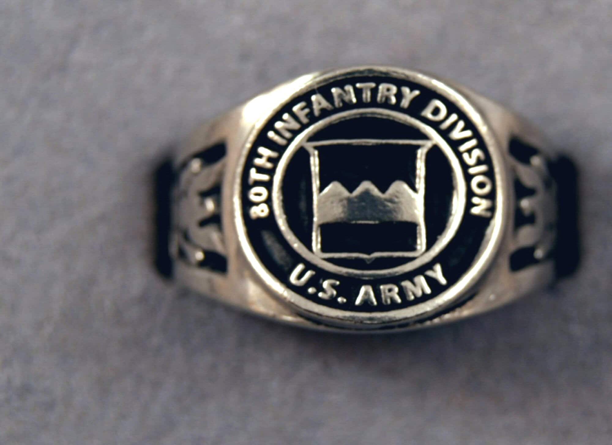 80th Infantry Division Insignia Ring Infantry Blue Ridge Ring Only ...