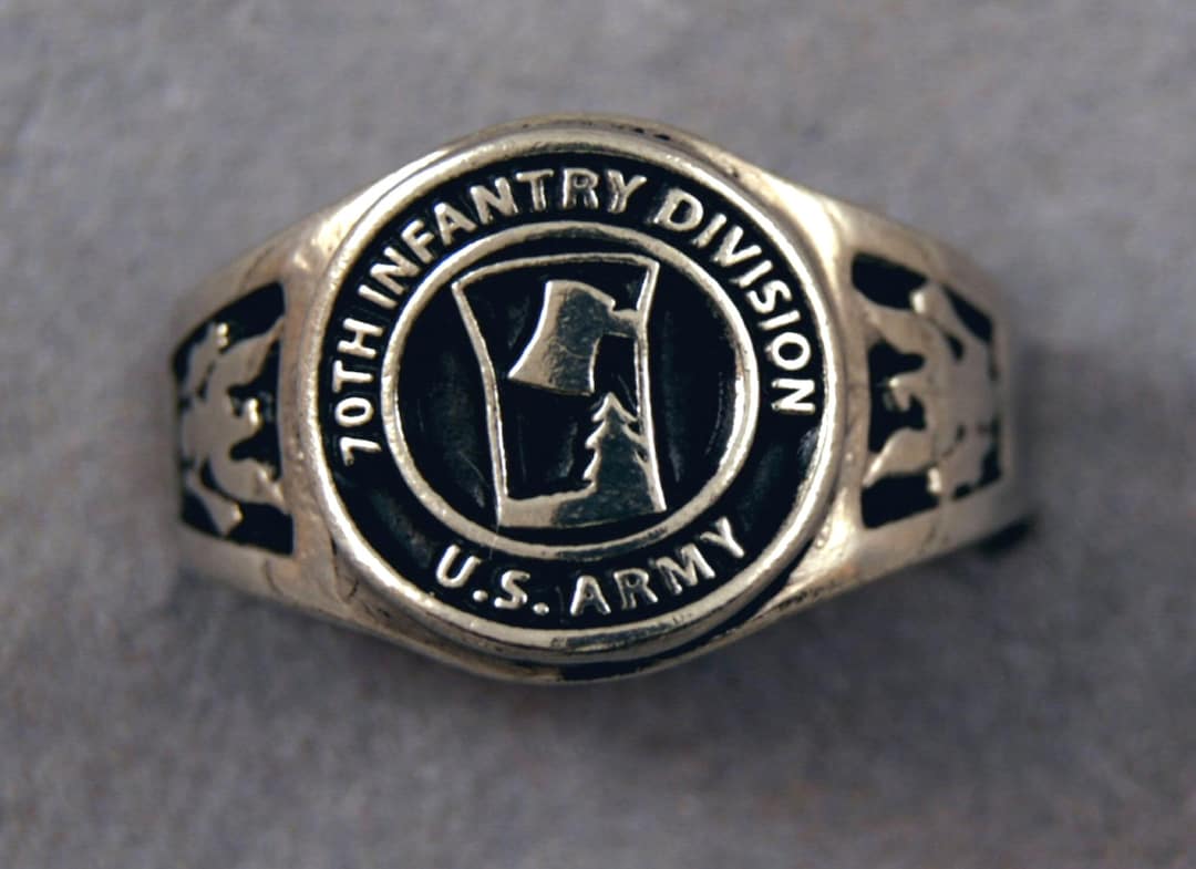 70th Infantry Division Insignia Ring Infantry Service Ring Trailblazers ...