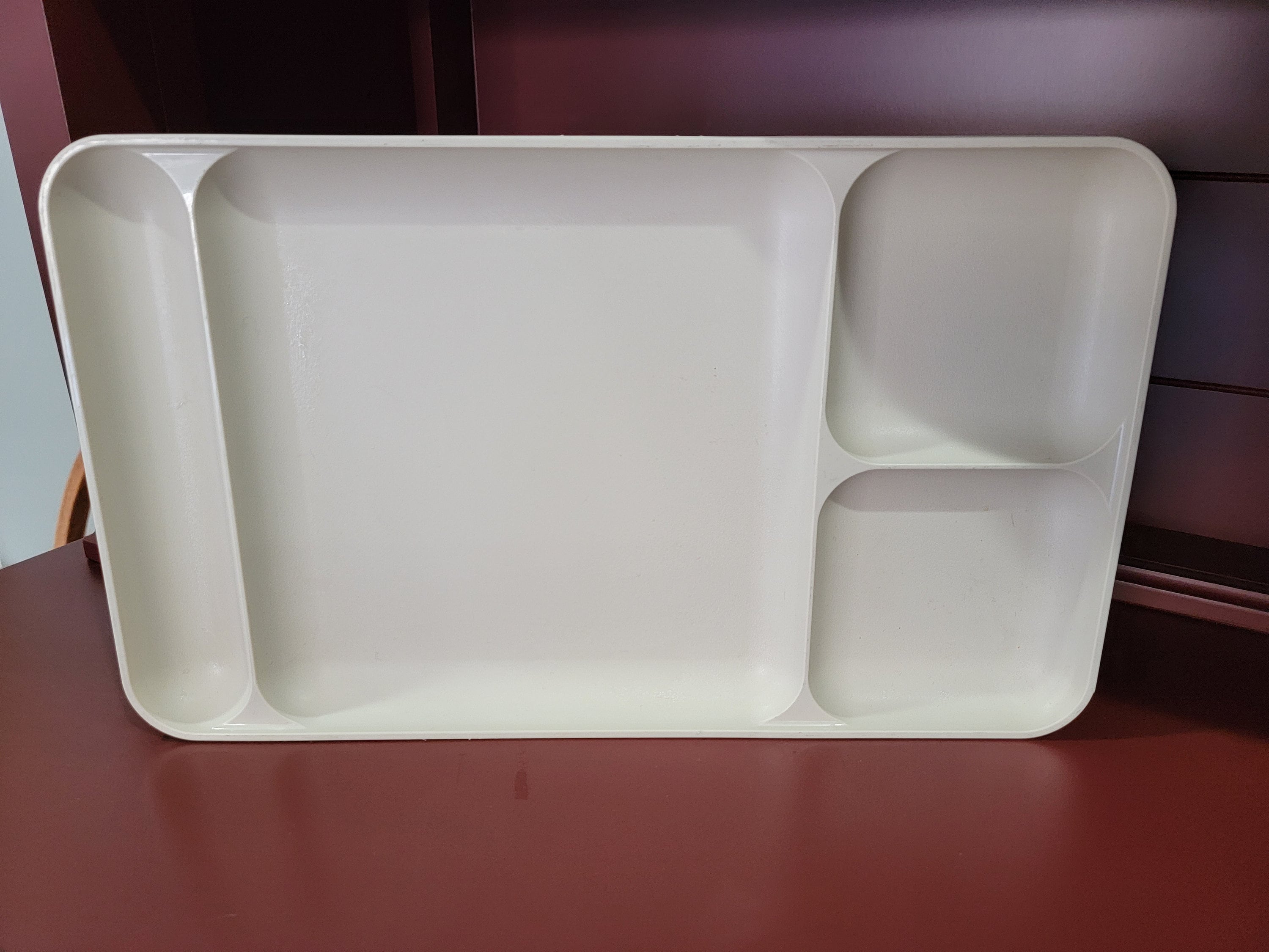 Vintage Tupperware Serving Trays, TV Trays, Cream Tupperware 1535-8 - Etsy