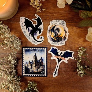 Fourth Wing, Violet Sorrengail, Xaden Riorson, Rhiannon, Liam, Rebecca ...