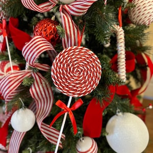 Candy Cane Lane Christmas Decoration Kit, Peppermint Christmas ...
