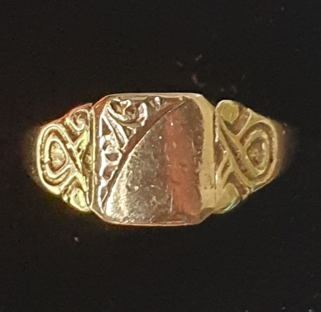 Fabulous Celtic Style Gold Signet Ring Size M UK - Etsy