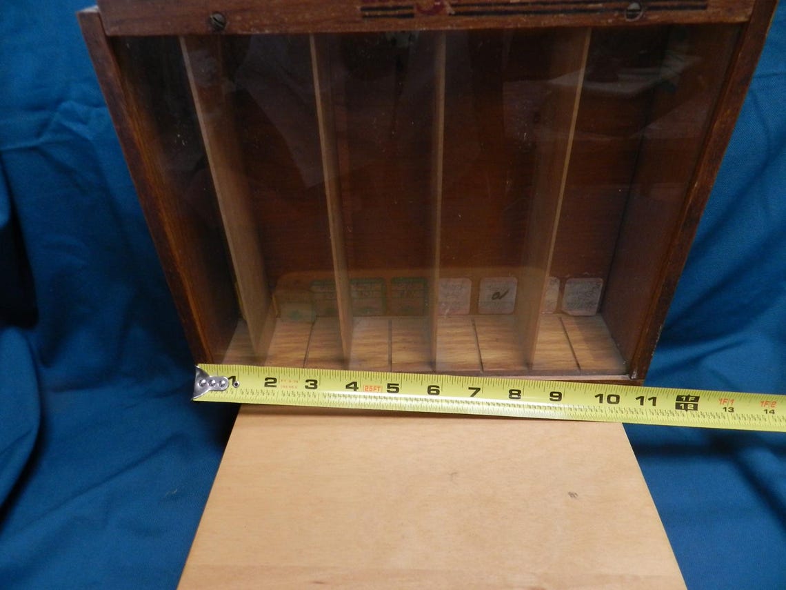 Vintage Razor Blade single Stand-up Wooden Display Case With Original ...