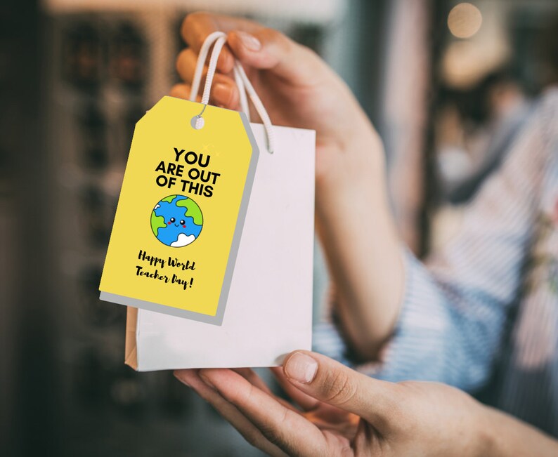 World Teacher DIY Gift Tags Printable - Teacher Thank You Gift Tags ...