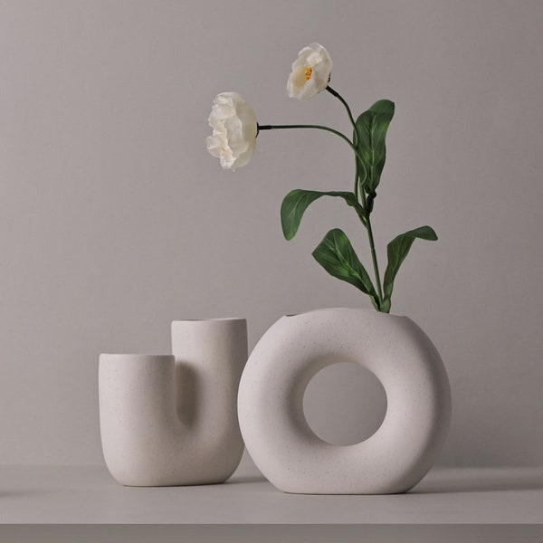U Shaped Vase - Etsy