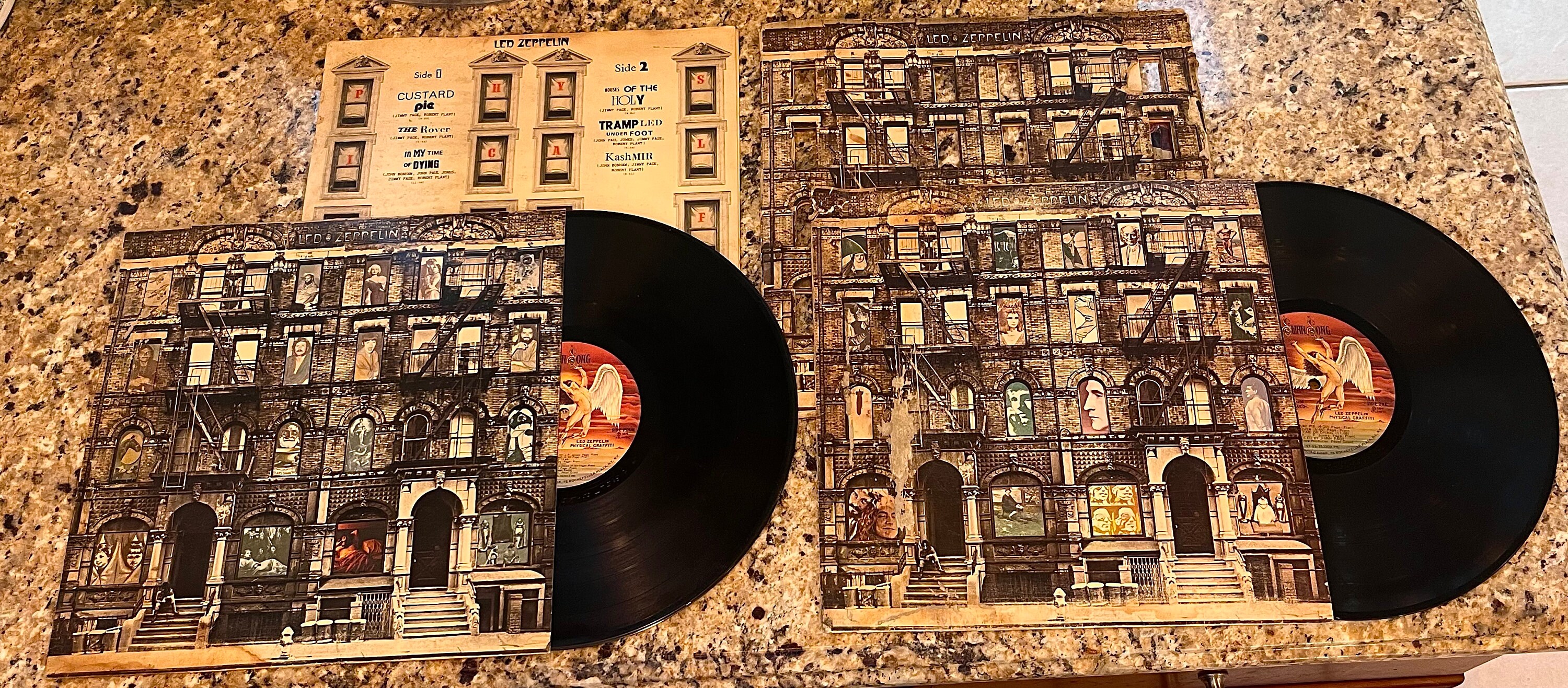 Led Zeppelin Physical Graffiti Vinyl Record Swan Song 1975 Atlantic Recording Company SS-2-200 2 ...