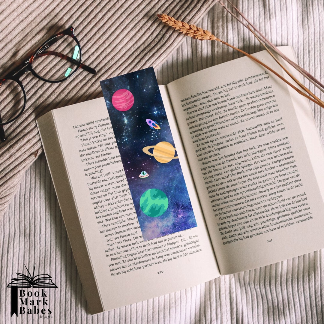 Printable Bookmark Science Fiction Bookworms and Space Lovers. Bookish ...