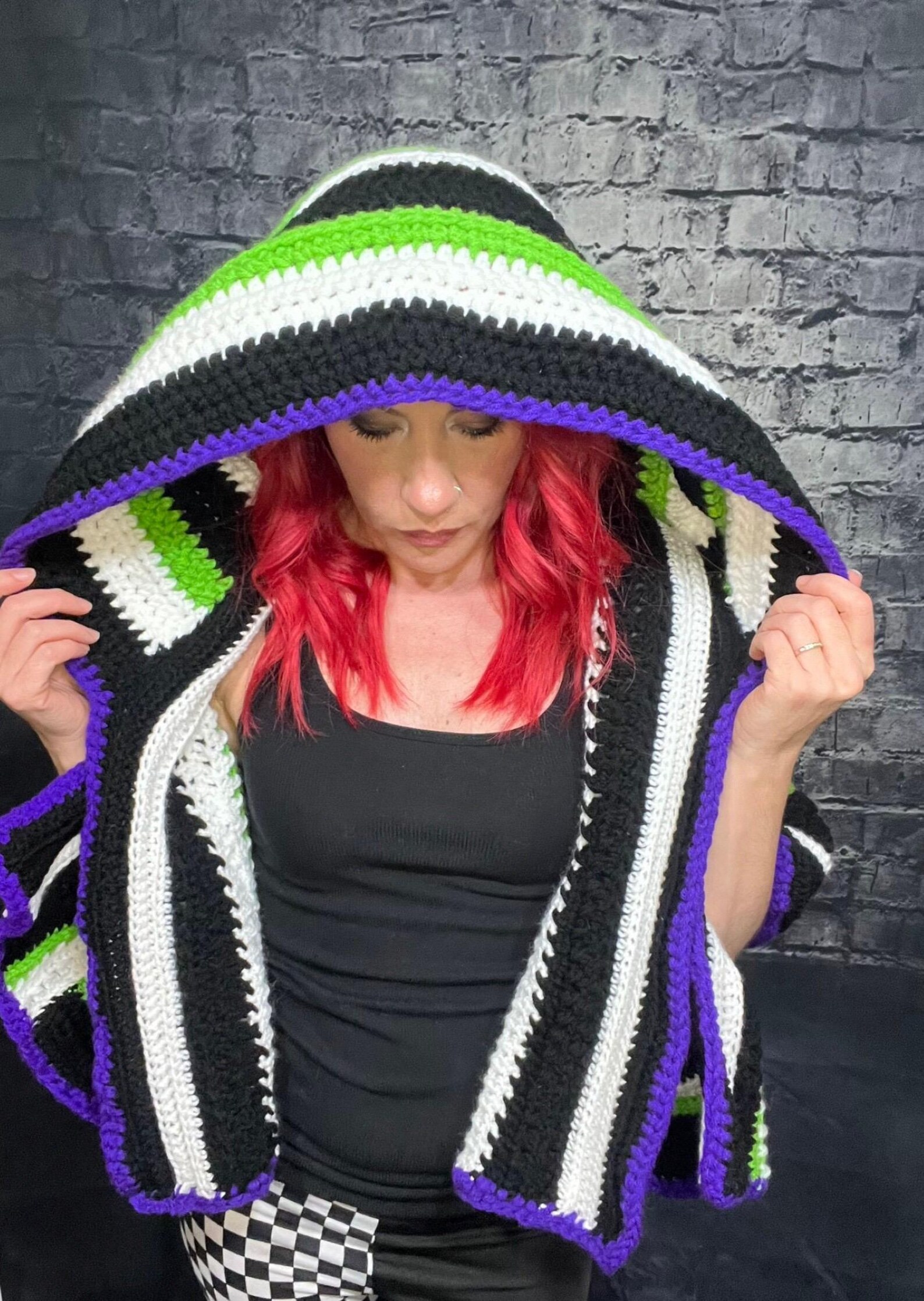 Strange and Spooky Pocket Shawl - Etsy