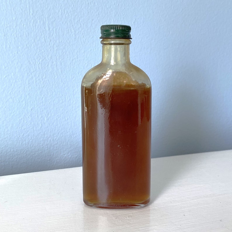 Vintage Bottle Yagers Liniment Made in Baltimore MD - Etsy